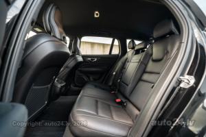 Melns Volvo V60 2020 Tartu, ar dzinēja tilpumu 2.00 L un nobraukumu 130 tūkst. km par 24900 €, foto 18 vietnē AUTOMOTO.COM.LV