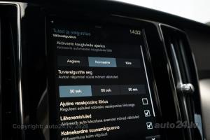 Melns Volvo V60 2020 Tartu, ar dzinēja tilpumu 2.00 L un nobraukumu 130 tūkst. km par 24900 €, foto 30 vietnē AUTOMOTO.COM.LV