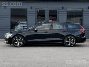 Melns Volvo V60 2020 Jelgava, ar dzinēja tilpumu 2.00 L un nobraukumu 199 tūkst. km par 20500 €, foto 6 vietnē AUTOMOTO.COM.LV