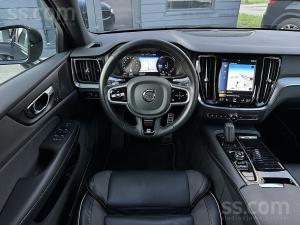 Melns Volvo V60 2020 Jelgava, ar dzinēja tilpumu 2.00 L un nobraukumu 199 tūkst. km par 20500 €, foto 7 vietnē AUTOMOTO.COM.LV