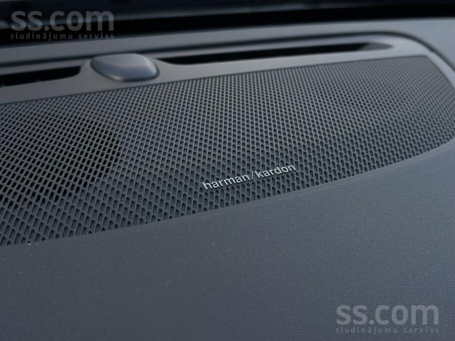 Melns Volvo V60 2020 Jelgava, ar dzinēja tilpumu 2.00 L un nobraukumu 199 tūkst. km par 20500 €, foto 27 vietnē AUTOMOTO.COM.LV