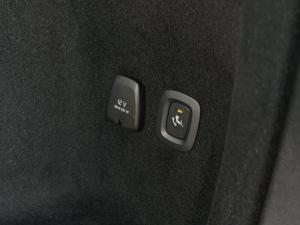 Черный Вольво B60 2020 в Елгава, объемом двигателя 2.00 л и пробегом 200 тыс. км за 21500 €, фото 15 на AUTOMOTO.COM.LV