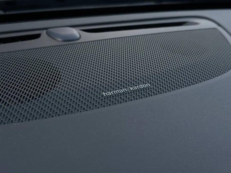 Черный Вольво B60 2020 в Елгава, объемом двигателя 2.00 л и пробегом 200 тыс. км за 21500 €, фото 27 на AUTOMOTO.COM.LV