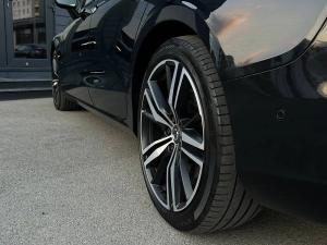 Черный Вольво B60 2020 в Елгава, объемом двигателя 2.00 л и пробегом 200 тыс. км за 21500 €, фото 34 на AUTOMOTO.COM.LV