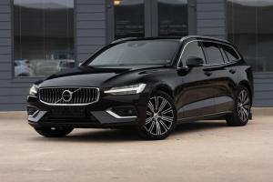 Melns Volvo V60 2020 Jelgava, ar dzinēja tilpumu 2.00 L un nobraukumu 270 tūkst. km par 14450 €, foto 4 vietnē AUTOMOTO.COM.LV