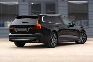 Melns Volvo V60 2020 Jelgava, ar dzinēja tilpumu 2.00 L un nobraukumu 270 tūkst. km par 14450 €, foto 5 vietnē AUTOMOTO.COM.LV
