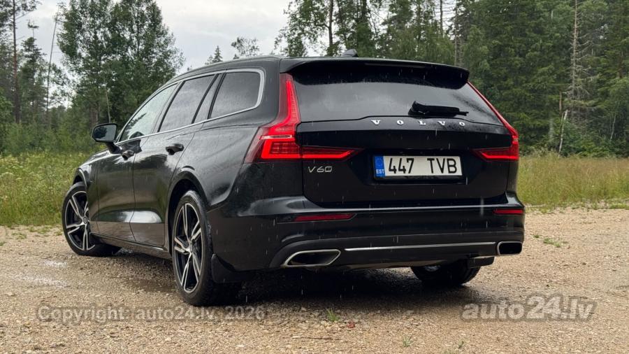 Melns Volvo V60 2020 Tallina, ar dzinēja tilpumu 0.00 L un nobraukumu 128 tūkst. km par 28500 €, foto 6 vietnē AUTOMOTO.COM.LV