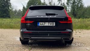 Melns Volvo V60 2020 Tallina, ar dzinēja tilpumu 0.00 L un nobraukumu 128 tūkst. km par 28500 €, foto 7 vietnē AUTOMOTO.COM.LV