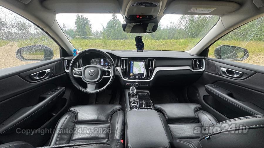Melns Volvo V60 2020 Tallina, ar dzinēja tilpumu 0.00 L un nobraukumu 128 tūkst. km par 28500 €, foto 9 vietnē AUTOMOTO.COM.LV