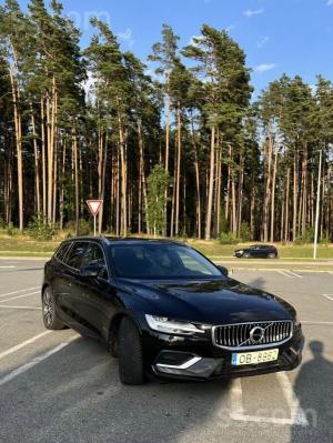 Черный Вольво B60 2020 в Рига, объемом двигателя 2.00 л и пробегом 305 тыс. км за 18200 €, фото 5 на AUTOMOTO.COM.LV