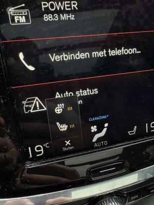 Black Volvo V60 2020 in Alytus, with an engine capacity of 2.00 L and mileage of 330 thousand km for 10750 €, photo 18 on AUTOMOTO.COM.LV