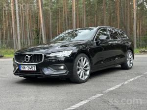 Melns Volvo V60 2020 Rīga, ar dzinēja tilpumu 2.00 L un nobraukumu 226 tūkst. km par 18900 €, foto 3 vietnē AUTOMOTO.COM.LV