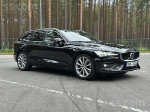 Melns Volvo V60 2020 Rīga, ar dzinēja tilpumu 2.00 L un nobraukumu 226 tūkst. km par 18900 €, foto 5 vietnē AUTOMOTO.COM.LV