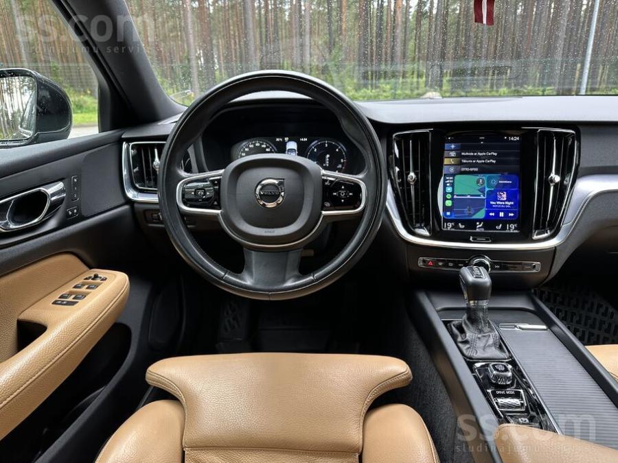 Melns Volvo V60 2020 Rīga, ar dzinēja tilpumu 2.00 L un nobraukumu 226 tūkst. km par 18900 €, foto 15 vietnē AUTOMOTO.COM.LV