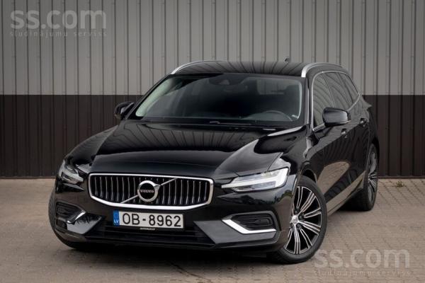 Melns Volvo V60 2020 Talsi, ar dzinēja tilpumu 2.00 L un nobraukumu 307 tūkst. km par 15490 €, foto 3 vietnē AUTOMOTO.COM.LV