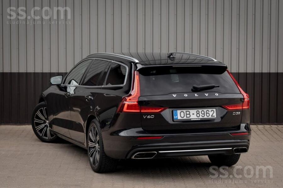 Melns Volvo V60 2020 Talsi, ar dzinēja tilpumu 2.00 L un nobraukumu 307 tūkst. km par 15490 €, foto 5 vietnē AUTOMOTO.COM.LV