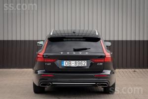 Melns Volvo V60 2020 Talsi, ar dzinēja tilpumu 2.00 L un nobraukumu 307 tūkst. km par 15490 €, foto 6 vietnē AUTOMOTO.COM.LV