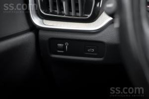 Melns Volvo V60 2020 Talsi, ar dzinēja tilpumu 2.00 L un nobraukumu 307 tūkst. km par 15490 €, foto 17 vietnē AUTOMOTO.COM.LV