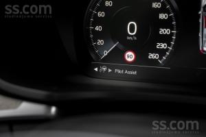 Melns Volvo V60 2020 Talsi, ar dzinēja tilpumu 2.00 L un nobraukumu 307 tūkst. km par 15490 €, foto 21 vietnē AUTOMOTO.COM.LV