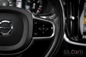 Melns Volvo V60 2020 Talsi, ar dzinēja tilpumu 2.00 L un nobraukumu 307 tūkst. km par 15490 €, foto 22 vietnē AUTOMOTO.COM.LV