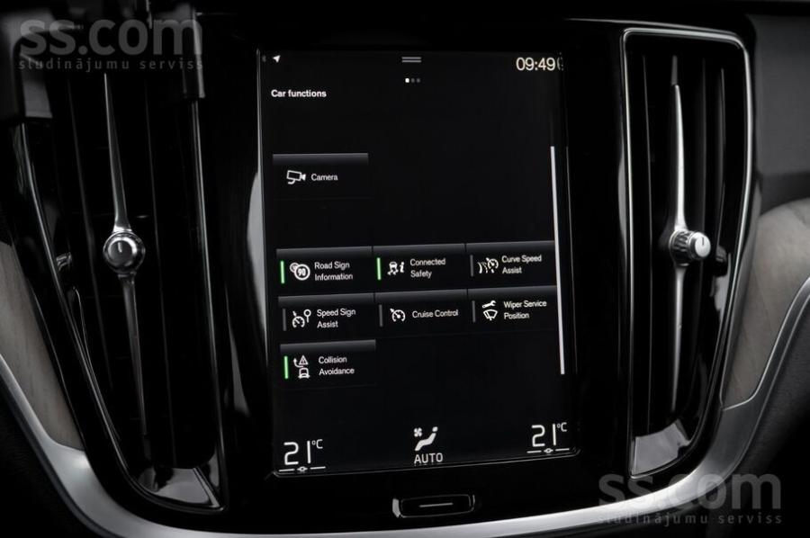 Melns Volvo V60 2020 Talsi, ar dzinēja tilpumu 2.00 L un nobraukumu 307 tūkst. km par 15490 €, foto 26 vietnē AUTOMOTO.COM.LV