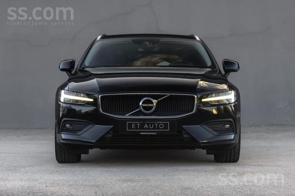 Volvo V60 2020 in Jelgava on AUTOMOTO.COM.LV Black Volvo V60 2020 in Jelgava, with an engine capacity of 2.00 L and mileage of 204 thousand km for 19000 €, photo 3 on AUTOMOTO.COM.LV