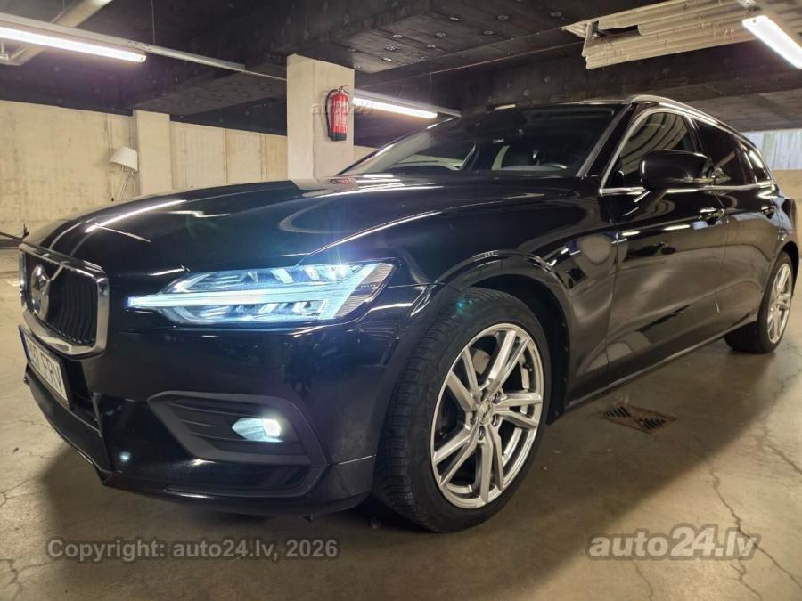 Black Volvo V60 2020 in Tallinn, with an engine capacity of 2.00 L and mileage of 142 thousand km for 24000 €, photo 1 on AUTOMOTO.COM.LV