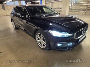 Black Volvo V60 2020 in Tallinn, with an engine capacity of 2.00 L and mileage of 142 thousand km for 24000 €, photo 4 on AUTOMOTO.COM.LV