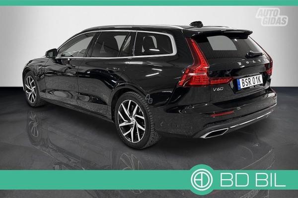 Melns Volvo V60 2021 Kauņa, ar dzinēja tilpumu 0.00 L un nobraukumu 39 tūkst. km par 36677 €, foto 4 vietnē AUTOMOTO.COM.LV