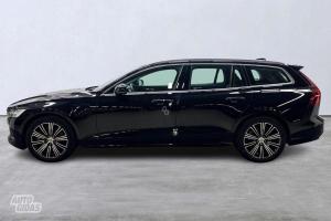 Melns Volvo V60 2021 Kauņa, ar dzinēja tilpumu 0.00 L un nobraukumu 64 tūkst. km par 36186 €, foto 2 vietnē AUTOMOTO.COM.LV