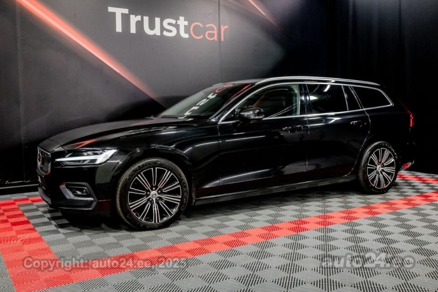 Melns Volvo V60 2021 Pērnava, ar dzinēja tilpumu 2.00 L un nobraukumu 230 tūkst. km par 19500 €, foto 7 vietnē AUTOMOTO.COM.LV