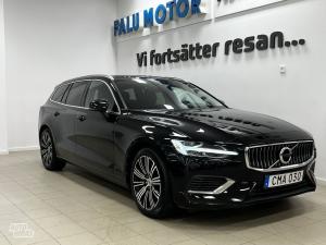 Melns Volvo V60 2021 Kauņa, ar dzinēja tilpumu 0.00 L un nobraukumu 89 tūkst. km par 32216 €, foto  vietnē AUTOMOTO.COM.LV