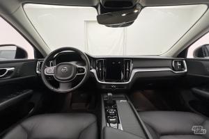 Black Volvo V60 2021 in Kaunas, with an engine capacity of 0.00 L and mileage of 68 thousand km for 32416 €, photo 12 on AUTOMOTO.COM.LV