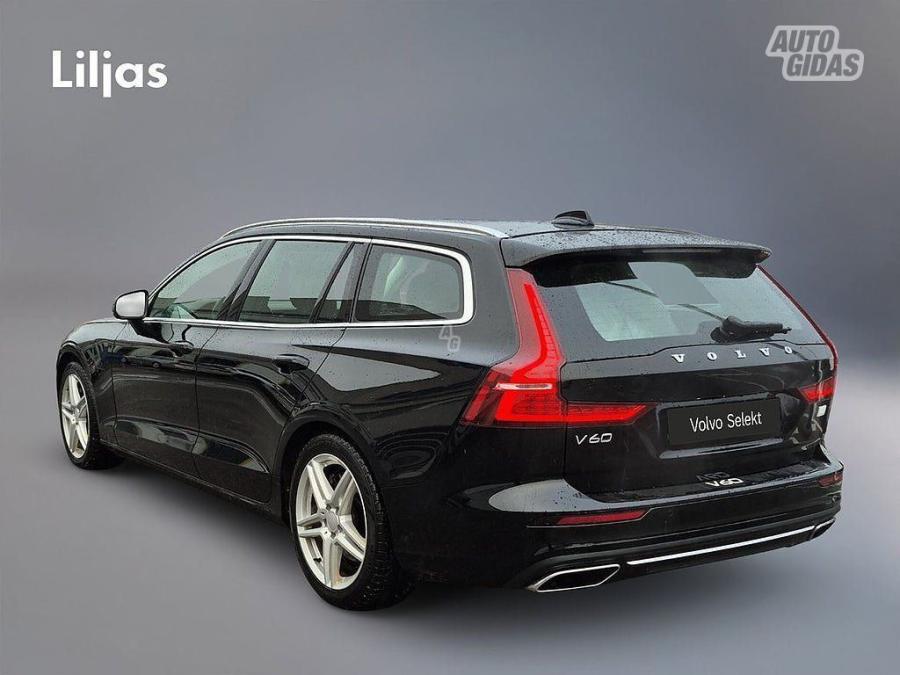 Melns Volvo V60 2021 Kauņa, ar dzinēja tilpumu 0.00 L un nobraukumu 67 tūkst. km par 35313 €, foto 3 vietnē AUTOMOTO.COM.LV