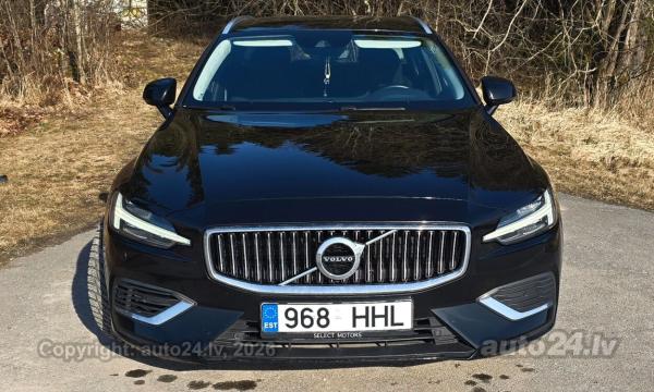Melns Volvo V60 2021 Tallina, ar dzinēja tilpumu 2.00 L un nobraukumu 120 tūkst. km par 23650 €, foto 2 vietnē AUTOMOTO.COM.LV