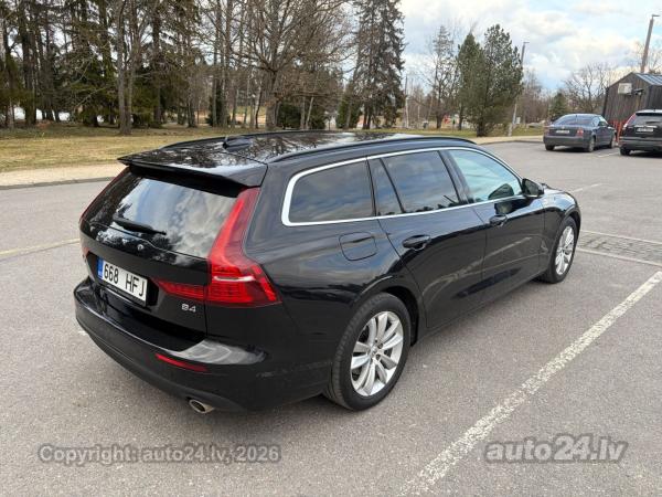 Melns Volvo V60 2021 Tartu, ar dzinēja tilpumu 2.00 L un nobraukumu 186 tūkst. km par 18599 €, foto 6 vietnē AUTOMOTO.COM.LV