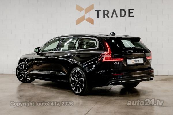 Melns Volvo V60 2021 Pērnava, ar dzinēja tilpumu 2.00 L un nobraukumu 224 tūkst. km par 16490 €, foto 5 vietnē AUTOMOTO.COM.LV