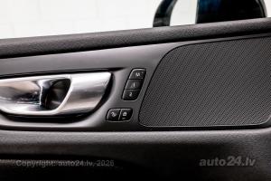 Черный Вольво B60 2021 в Пярну, объемом двигателя 2.00 л и пробегом 224 тыс. км за 16490 €, фото 19 на AUTOMOTO.COM.LV