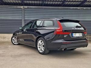 Black Volvo V60 2021 in Riga, with an engine capacity of 2.00 L and mileage of 73 thousand km for 25000 €, photo 27 on AUTOMOTO.COM.LV