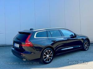 Melns Volvo V60 2021 Tallina, ar dzinēja tilpumu 2.00 L un nobraukumu 130 tūkst. km par 17500 €, foto 7 vietnē AUTOMOTO.COM.LV