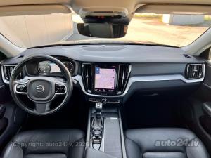 Melns Volvo V60 2021 Tallina, ar dzinēja tilpumu 2.00 L un nobraukumu 130 tūkst. km par 17500 €, foto 8 vietnē AUTOMOTO.COM.LV