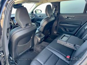 Melns Volvo V60 2021 Tallina, ar dzinēja tilpumu 2.00 L un nobraukumu 130 tūkst. km par 17500 €, foto 11 vietnē AUTOMOTO.COM.LV