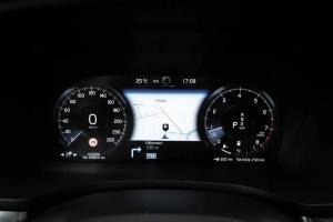 Black Volvo V60 2021 in Jelgava, with an engine capacity of 2.00 L and mileage of 163 thousand km for 19500 €, photo 25 on AUTOMOTO.COM.LV