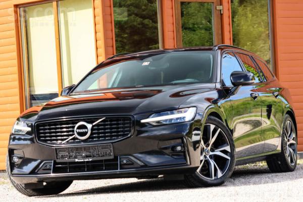 Melns Volvo V60 2021 Tukums, ar dzinēja tilpumu 2.00 L un nobraukumu 218 tūkst. km par 16490 €, foto 2 vietnē AUTOMOTO.COM.LV