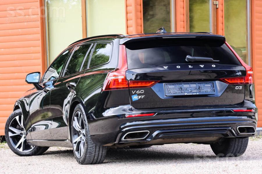 Melns Volvo V60 2021 Tukums, ar dzinēja tilpumu 2.00 L un nobraukumu 218 tūkst. km par 16490 €, foto 5 vietnē AUTOMOTO.COM.LV