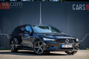 Black Volvo V60 2021 in Riga, with an engine capacity of 2.00 L and mileage of 236 thousand km for 14990 €, photo 4 on AUTOMOTO.COM.LV