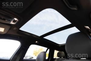 Black Volvo V60 2021 in Riga, with an engine capacity of 2.00 L and mileage of 236 thousand km for 14990 €, photo 26 on AUTOMOTO.COM.LV
