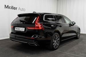 Melns Volvo V60 2021 Tallina, ar dzinēja tilpumu 2.00 L un nobraukumu 150 tūkst. km par 20900 €, foto 5 vietnē AUTOMOTO.COM.LV