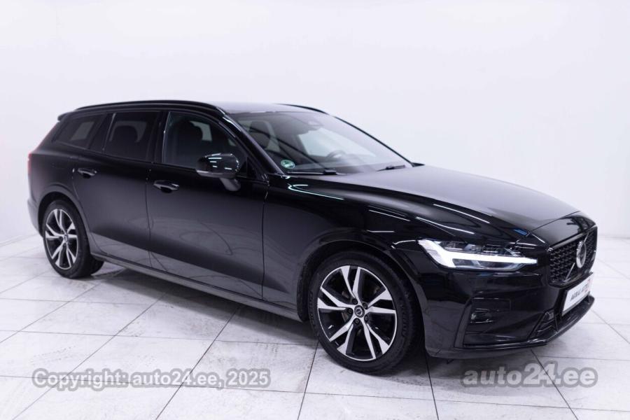 Melns Volvo V60 2022 Tallina, ar dzinēja tilpumu 2.00 L un nobraukumu 115 tūkst. km par 27590 €, foto 2 vietnē AUTOMOTO.COM.LV