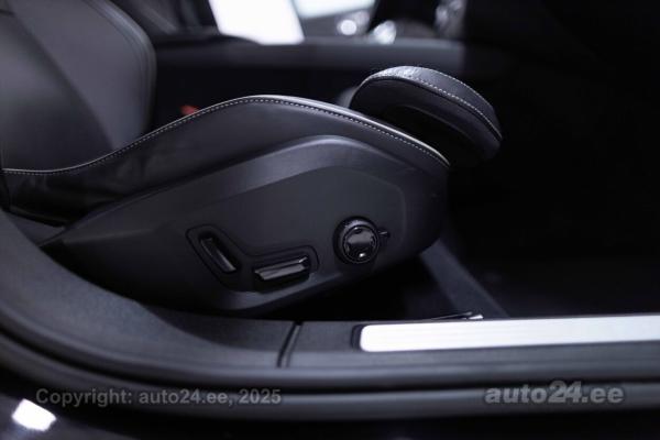 Черный Вольво B60 2022 в Таллин, объемом двигателя 2.00 л и пробегом 115 тыс. км за 27590 €, фото 11 на AUTOMOTO.COM.LV